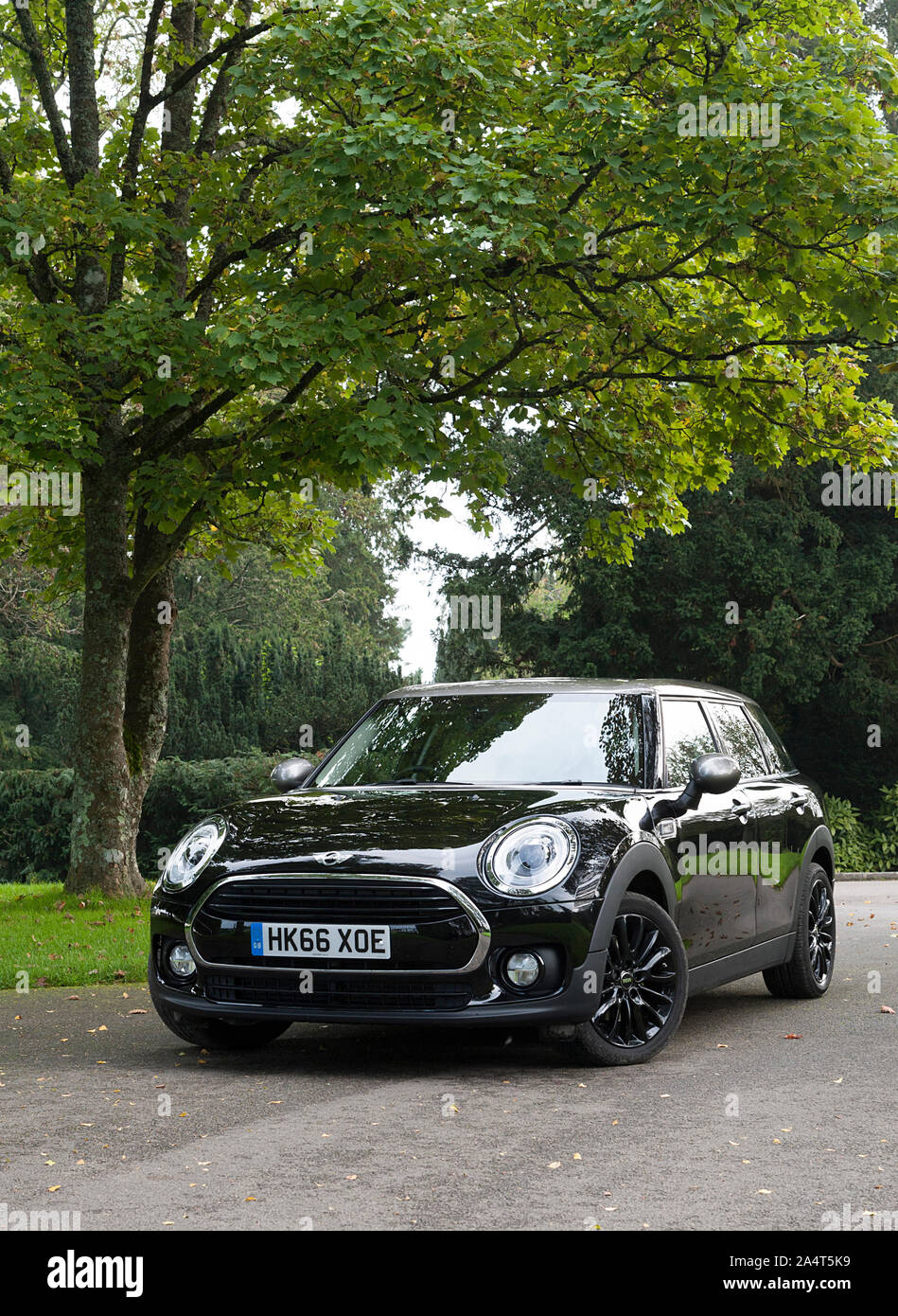 Mini cooper d hi-res stock photography and images - Alamy