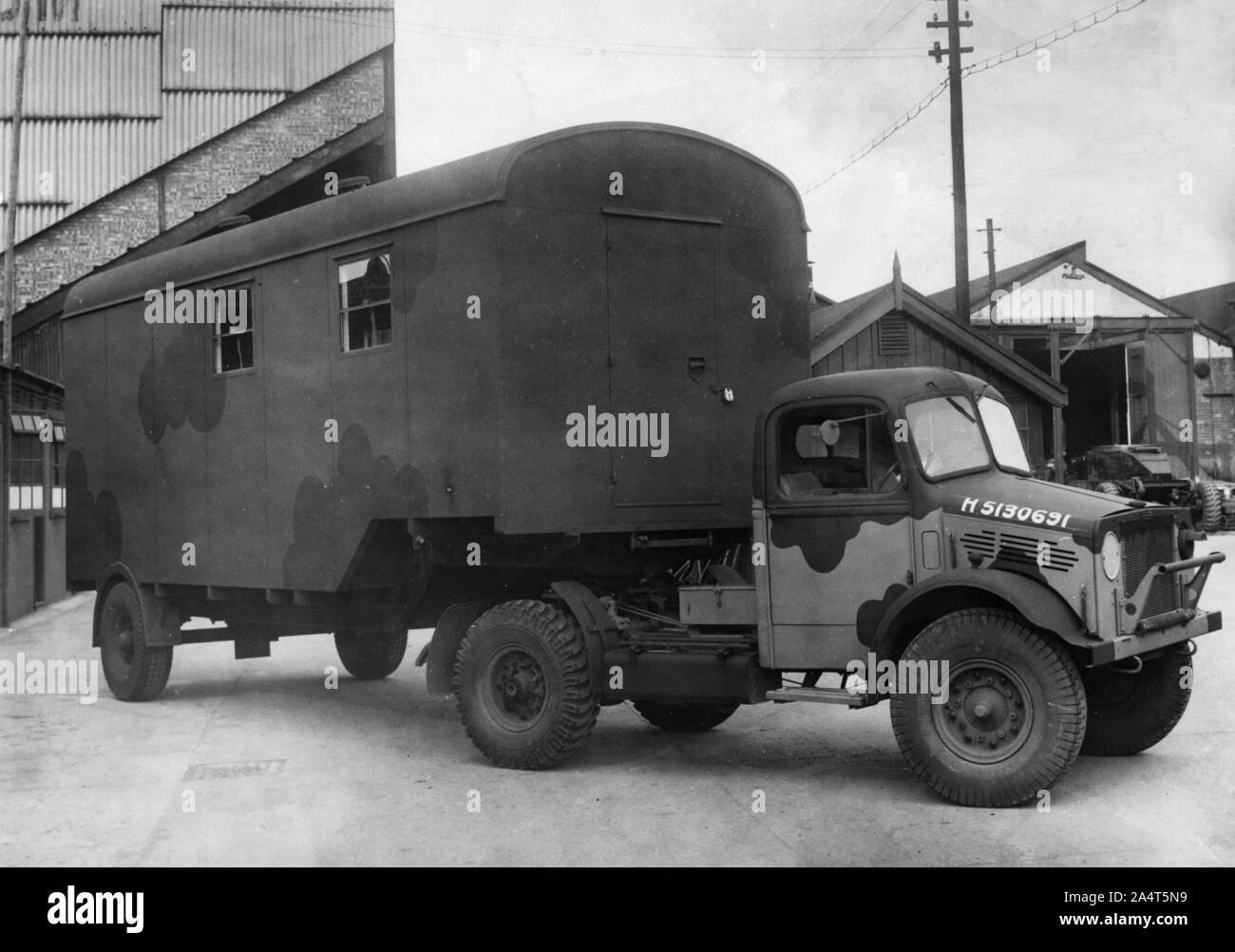 Vehicle 1940s wartime war hi-res stock photography and images - Alamy