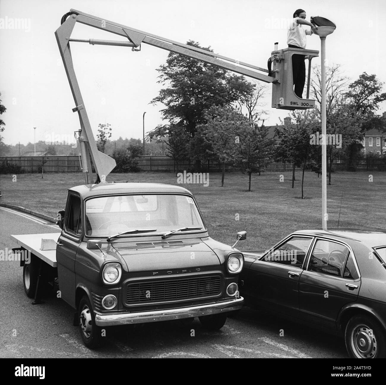 Platform van Black and White Stock Photos & Images - Alamy