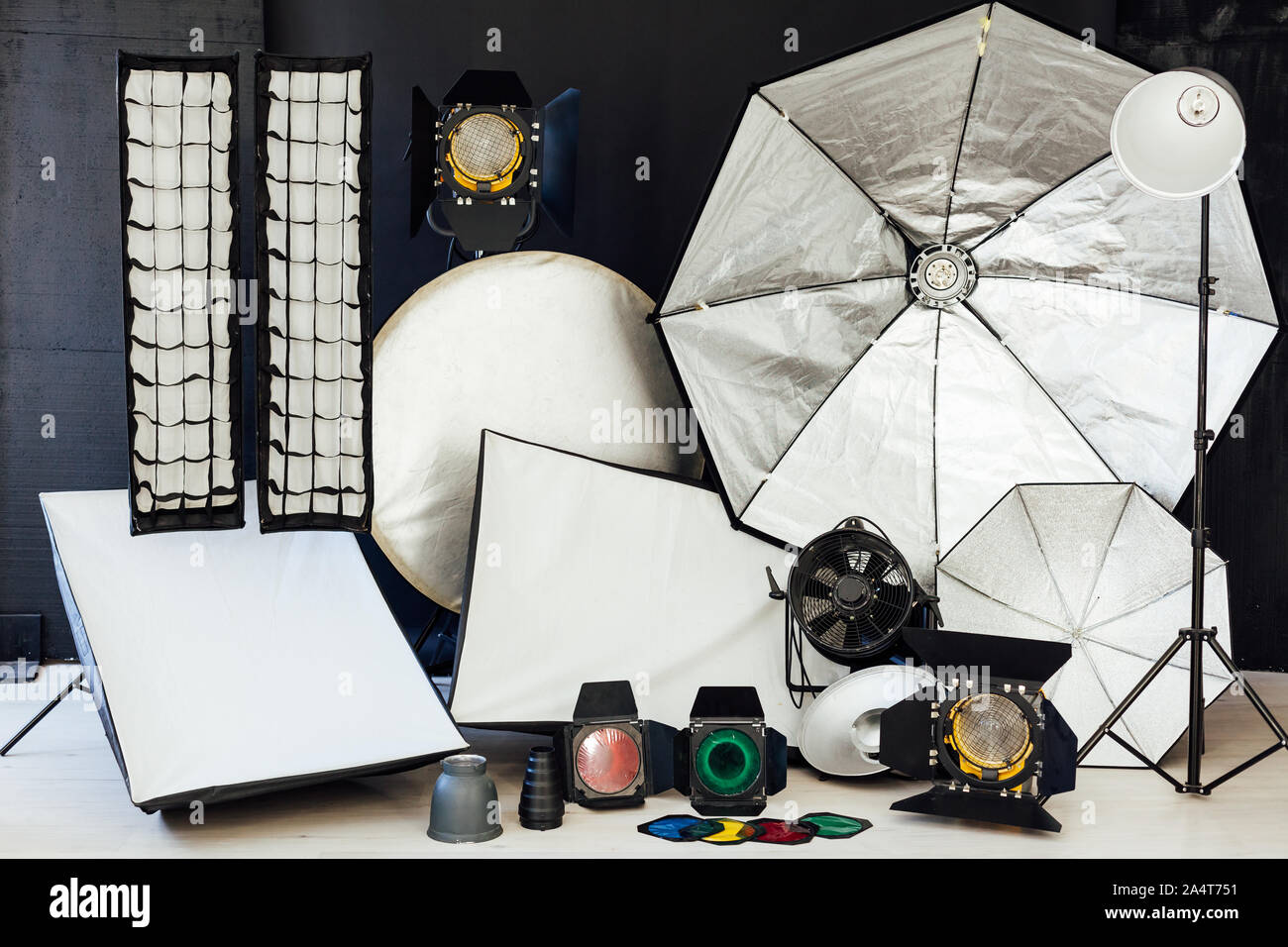 photo studio accessories photographer's interior white background Stock ...