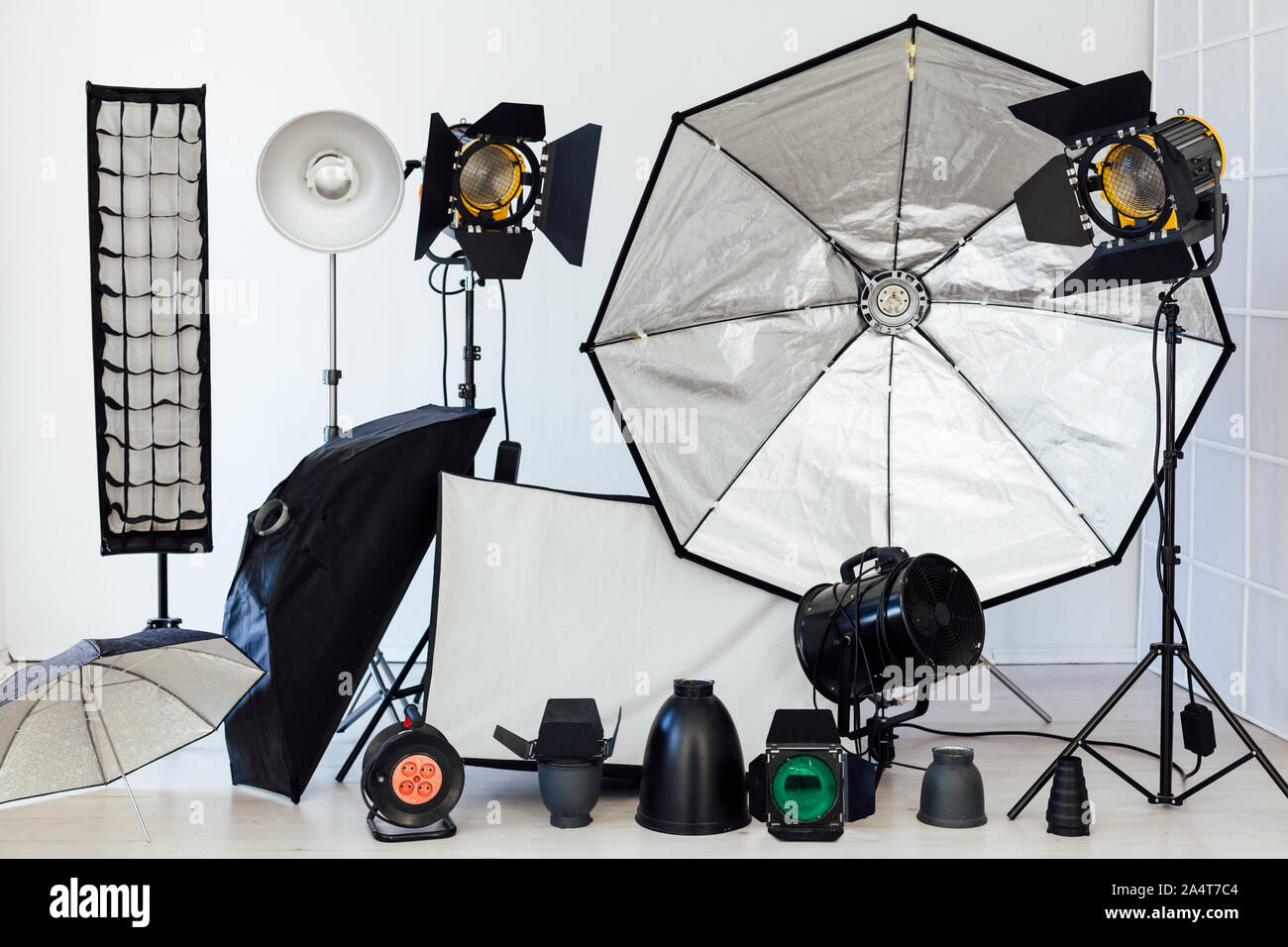 photo studio accessories photographer's interior white background Stock ...