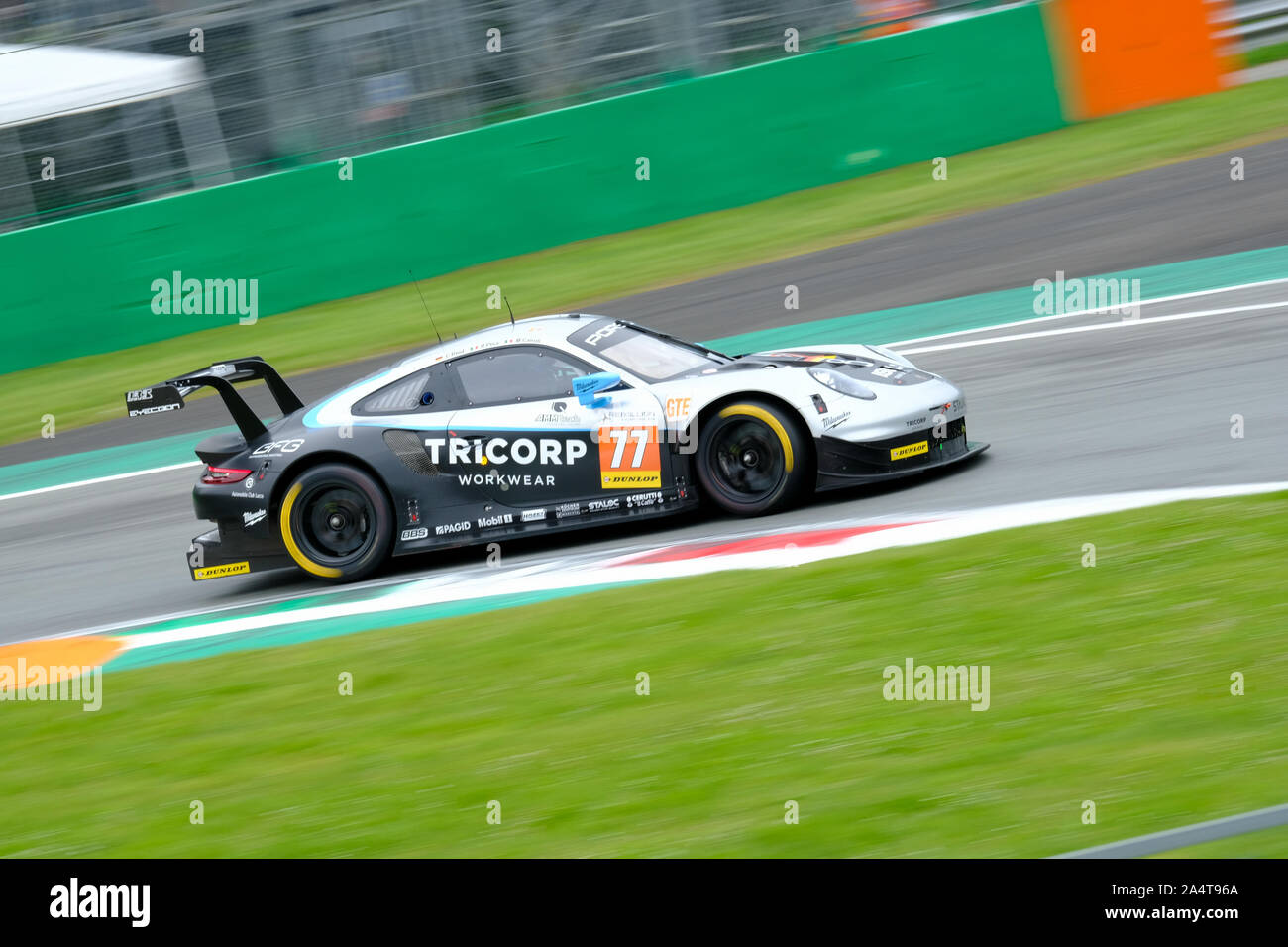 #77 Dempsey - Proton Racing - C. RIED / R. PERA / M. CAIROLI - Porsche ...