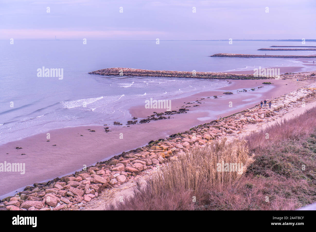 Sea dikes hi-res stock photography and images - Alamy