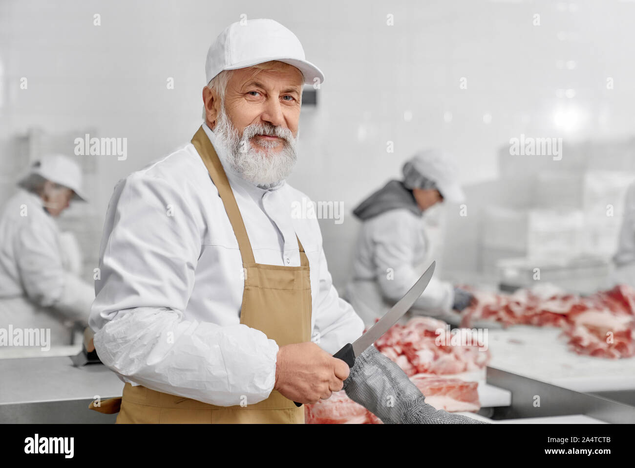 Butcher meat slaughterhouse cutting hi-res stock photography and images ...