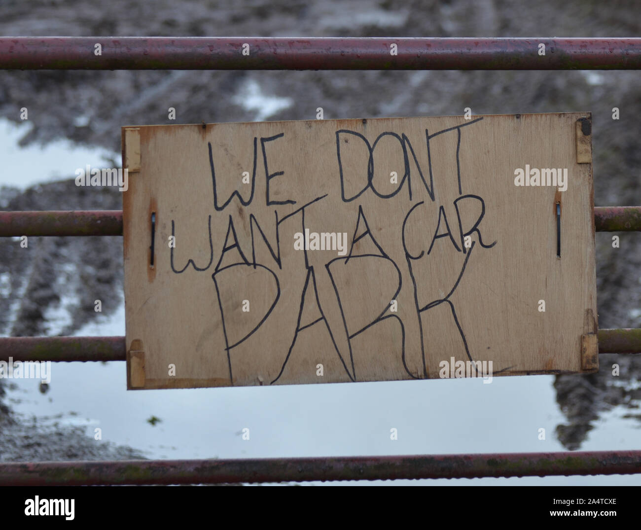 Missing apostrophe on a sign Stock Photo - Alamy