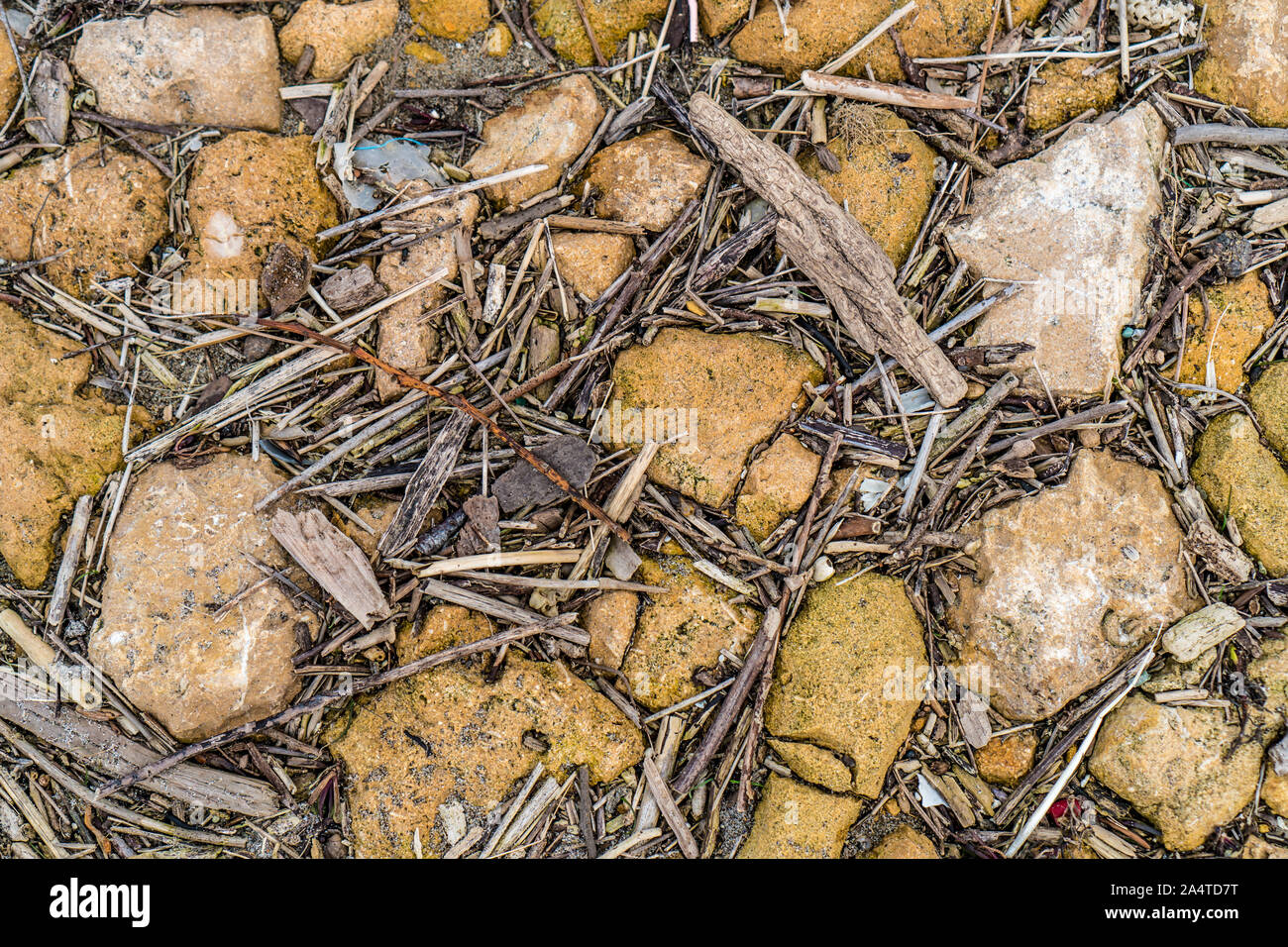 Logs and stones hi-res stock photography and images - Alamy