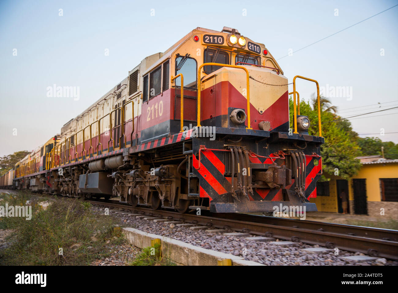 Freight train in Aracataca, Colombia Stock Photo - Alamy