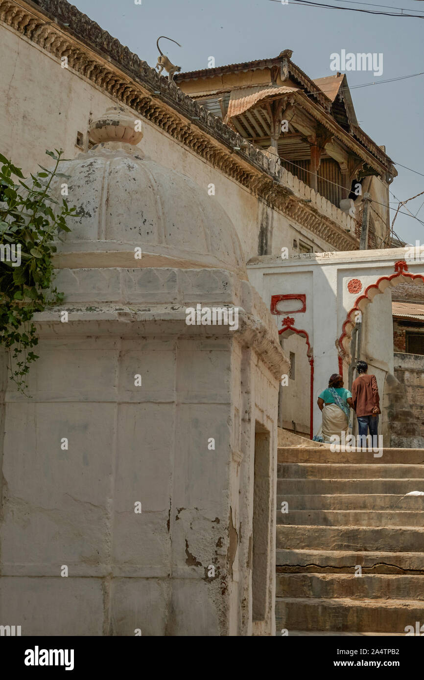 01 Apr 2007 staples at River ghat Chanod Village Taluka Dabhoi District ...
