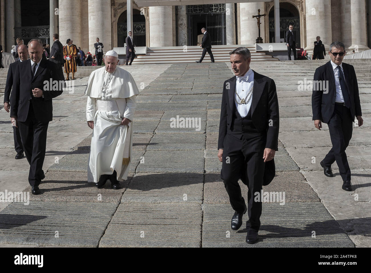 Vatican City, Vatican. 16th October, 2019. Pope Francis is flanked by ...