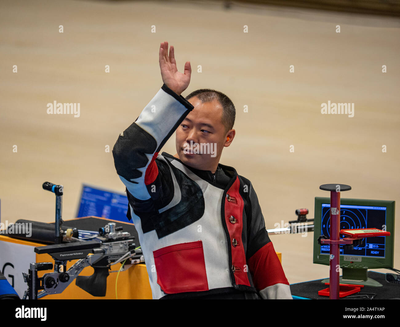 Sydney, Australia, 16th Oct 2019. Dong Chao, China acknowledges the ...