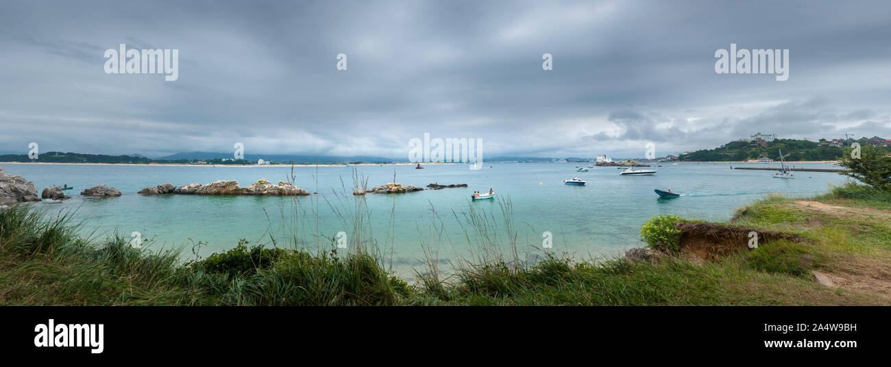Bay of santander hi-res stock photography and images - Alamy