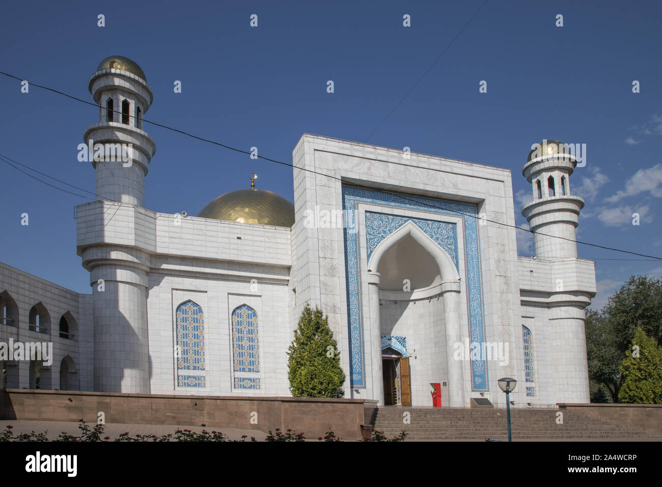 the central mosque in almaty kazakhstan Stock Photo - Alamy