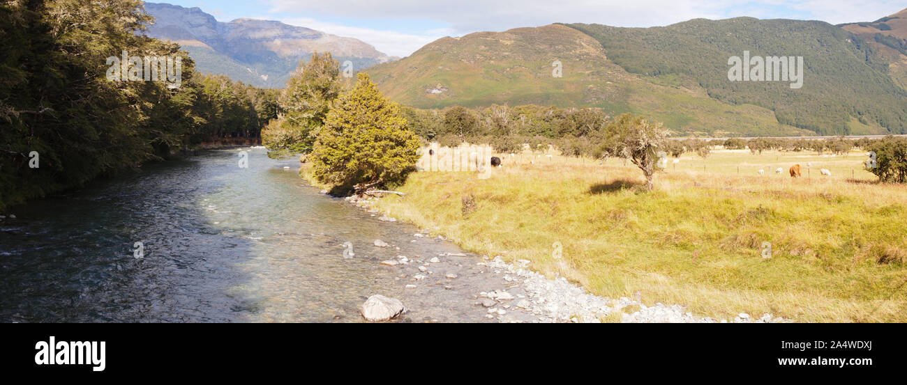 Inanga pounamou expeditions hi-res stock photography and images - Alamy