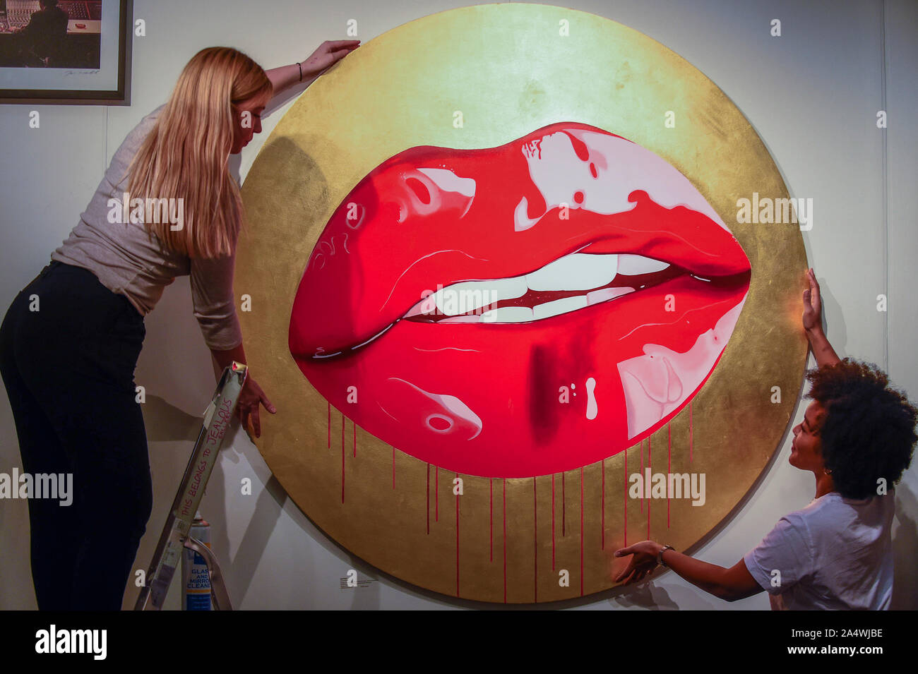 The jealous gallery hi-res stock photography and images - Alamy