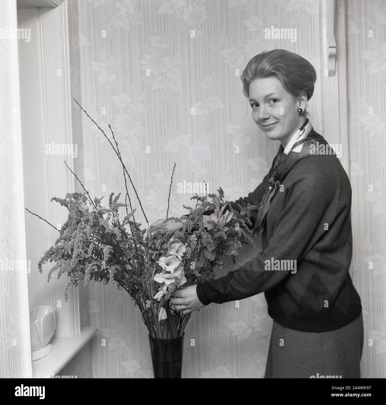Historical flower arrangement hi-res stock photography and images - Alamy