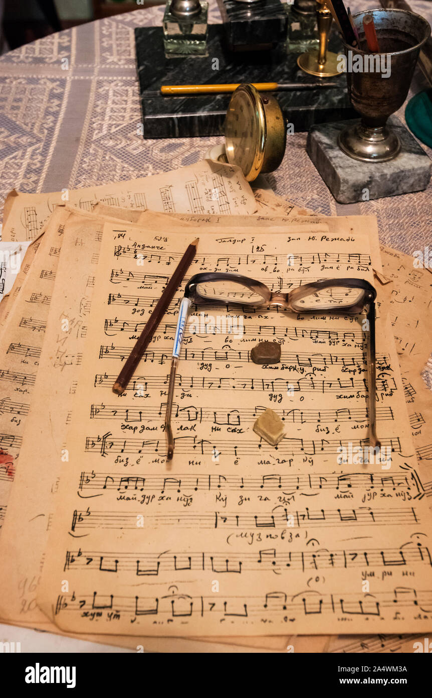 Sheet music written by the legendary uzbek composer Yunus Rajabiy (1897 ...