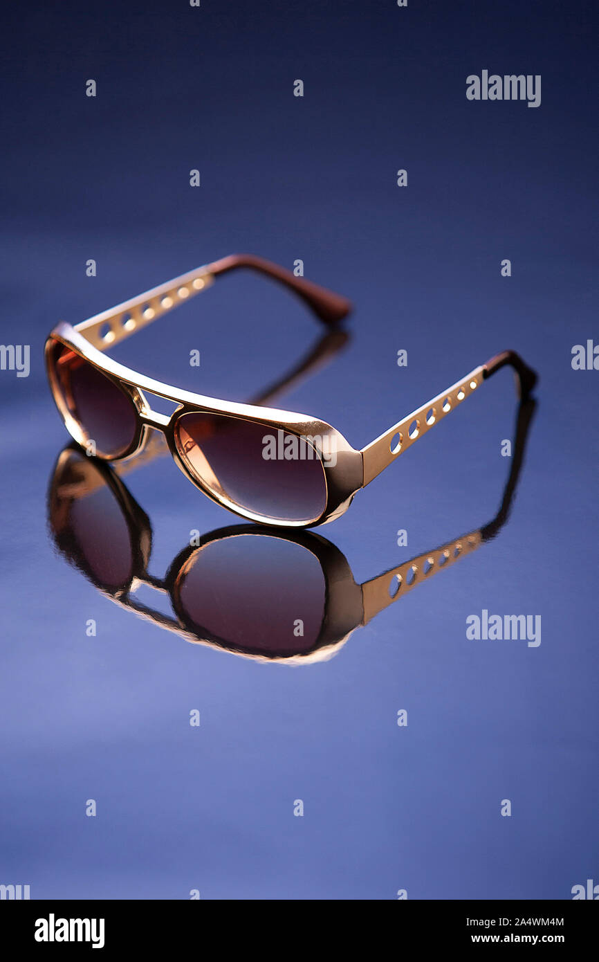 Elvis Presley sunglasses Stock Photo - Alamy