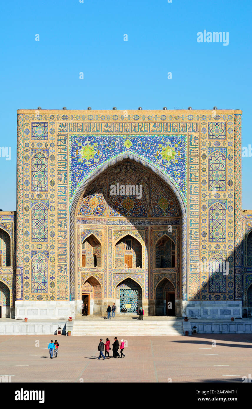 The Registan square and Tilya-Kori Madrasah. A Unesco World Heritage ...