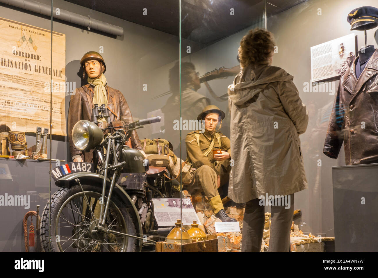 Army command post hi-res stock photography and images - Alamy