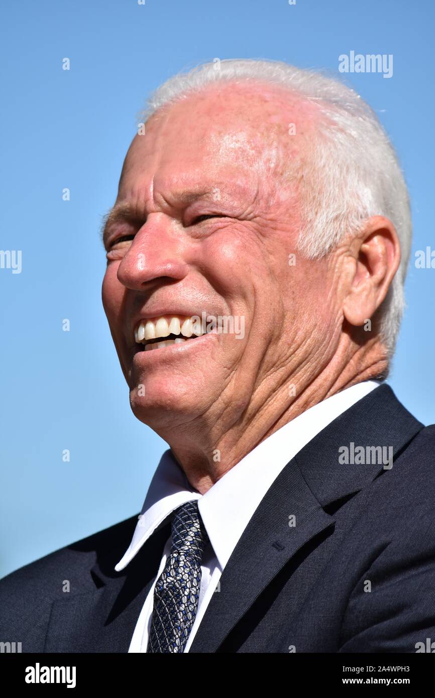 Adult Senior Business Man Smiling Wearing Suit Isolated Stock Photo - Alamy Adult Senior Business Man Smiling Wearing Suit Isolated Stock Photo - Alamy