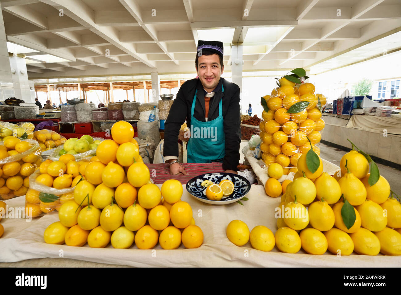 Lemon seller at the Siyob Bazaar. Samarkand, a UNESCO World Heritage ...