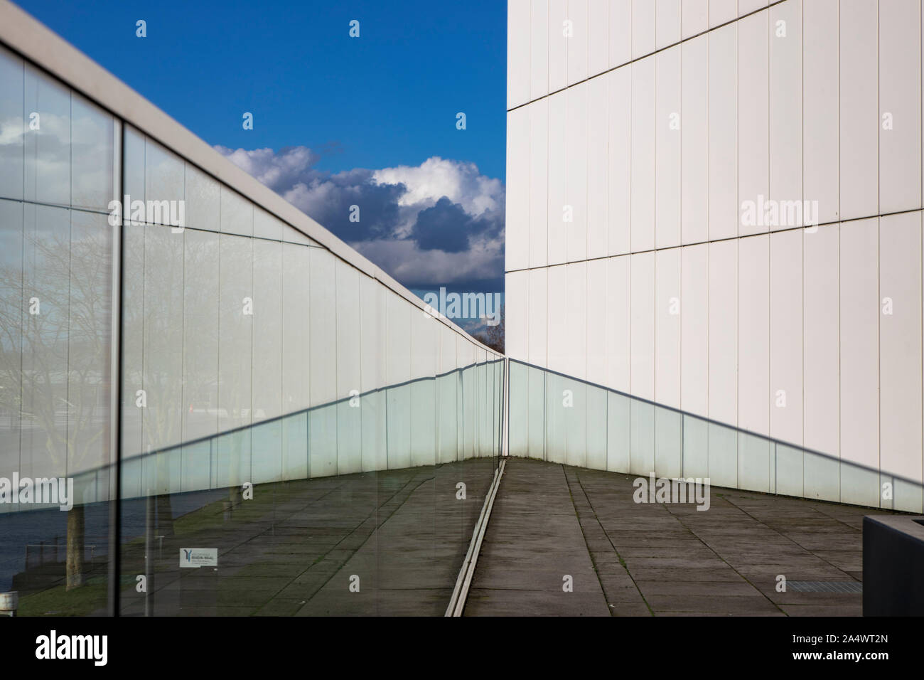 Rhein waal university of applied sciences hi-res stock photography and ...