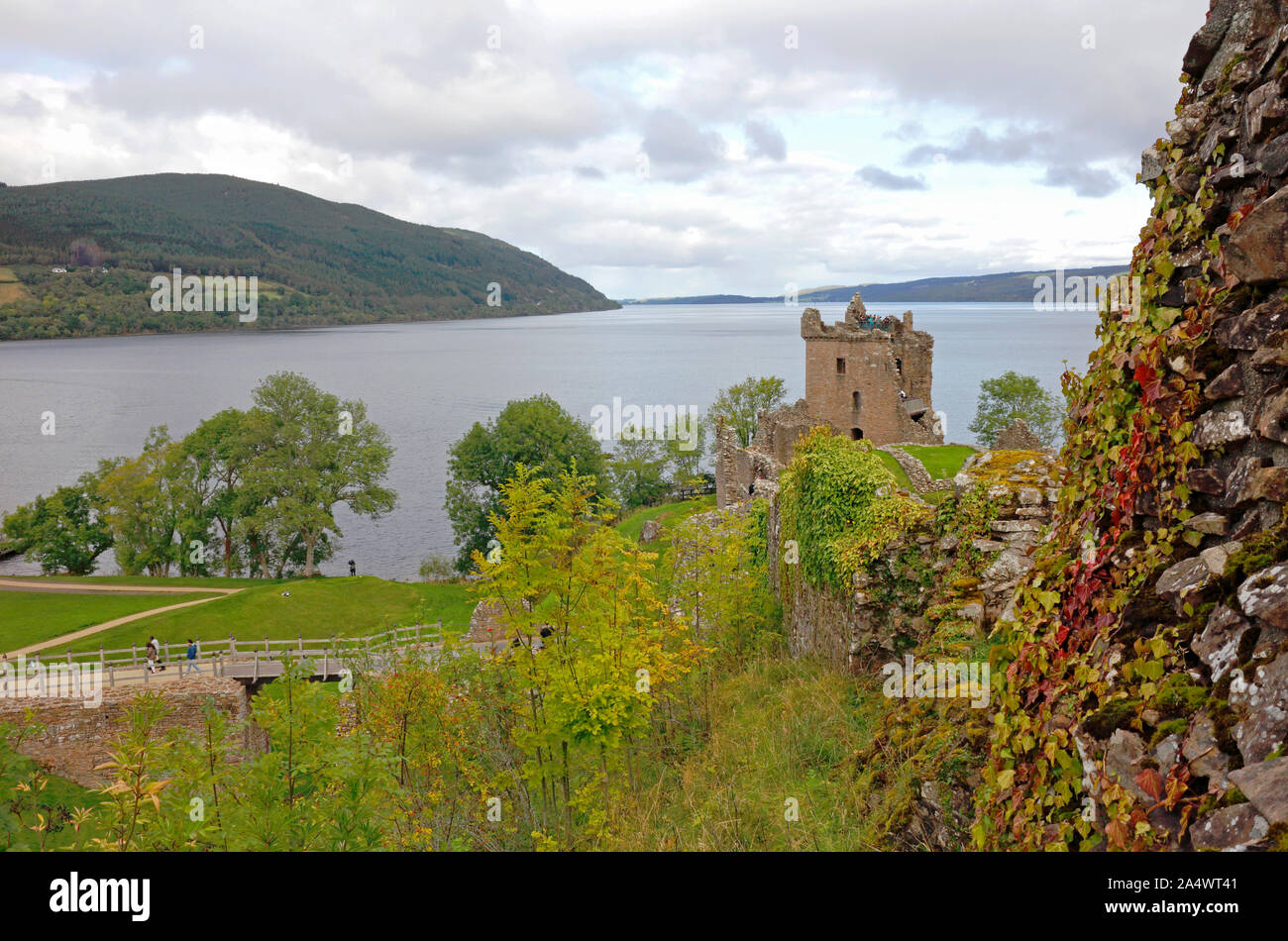 Loch ness landscape hi-res stock photography and images - Alamy