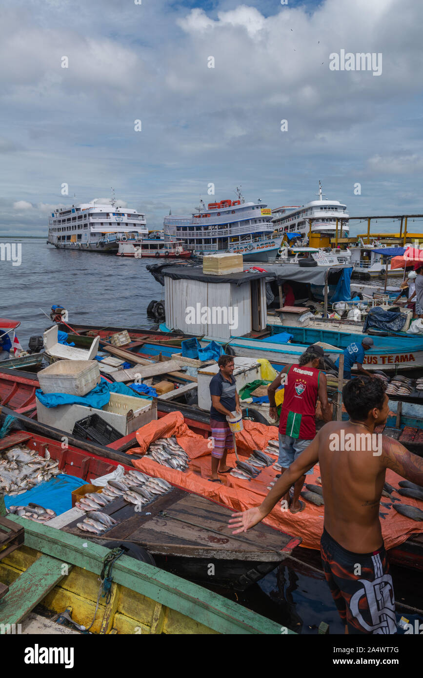 Amazon river boats in manaus hi-res stock photography and images - Alamy
