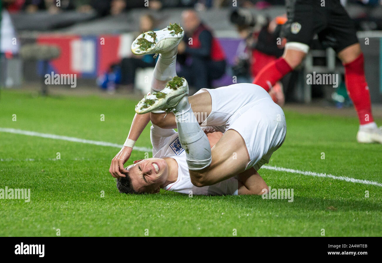 Phil foden euros hi-res stock photography and images - Alamy