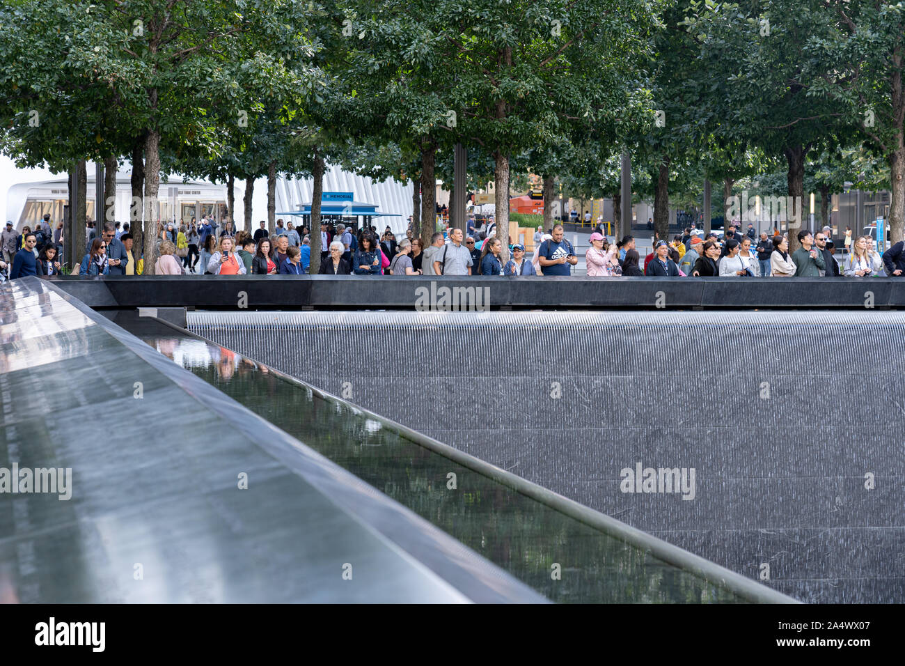 Memorial Pool at Ground Zero in Lower Manhattan, NYC Stock Photo - Alamy
