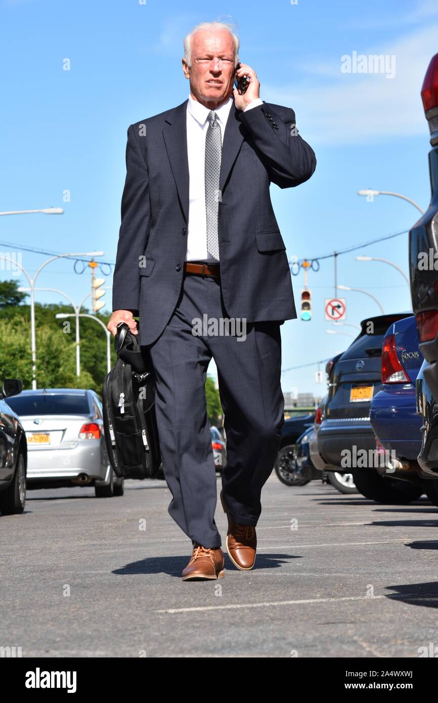 Height tall man hi-res stock photography and images - Alamy