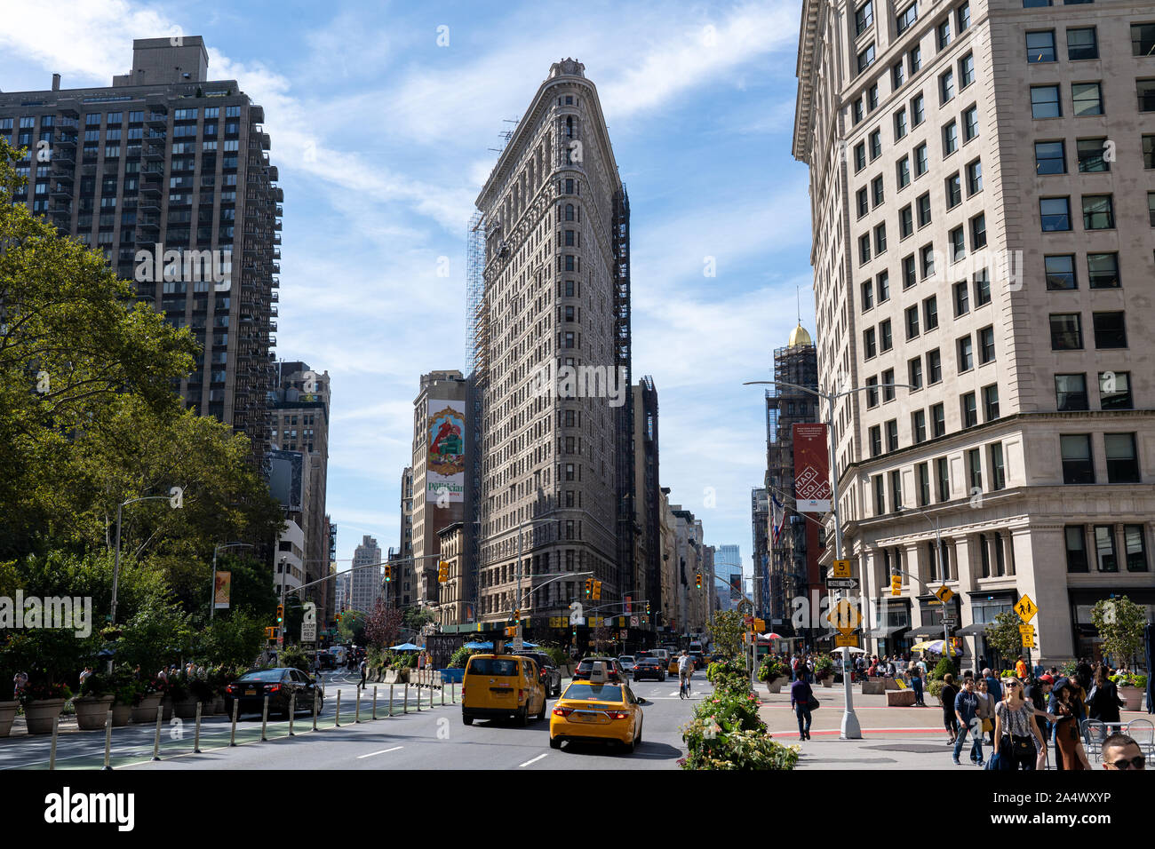 Famous flatiron building hi-res stock photography and images - Alamy