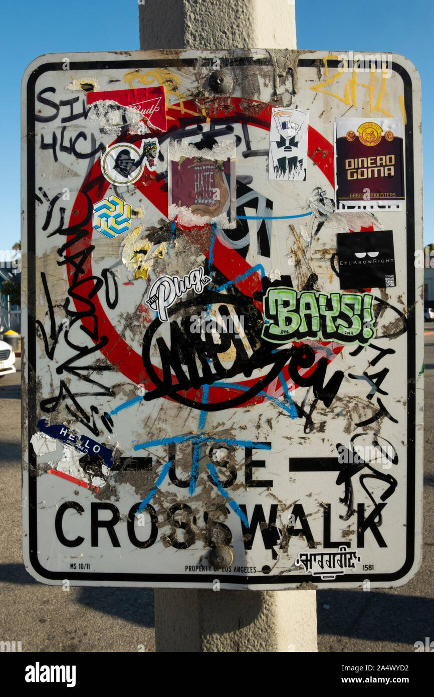 Sign vandal hi-res stock photography and images - Alamy