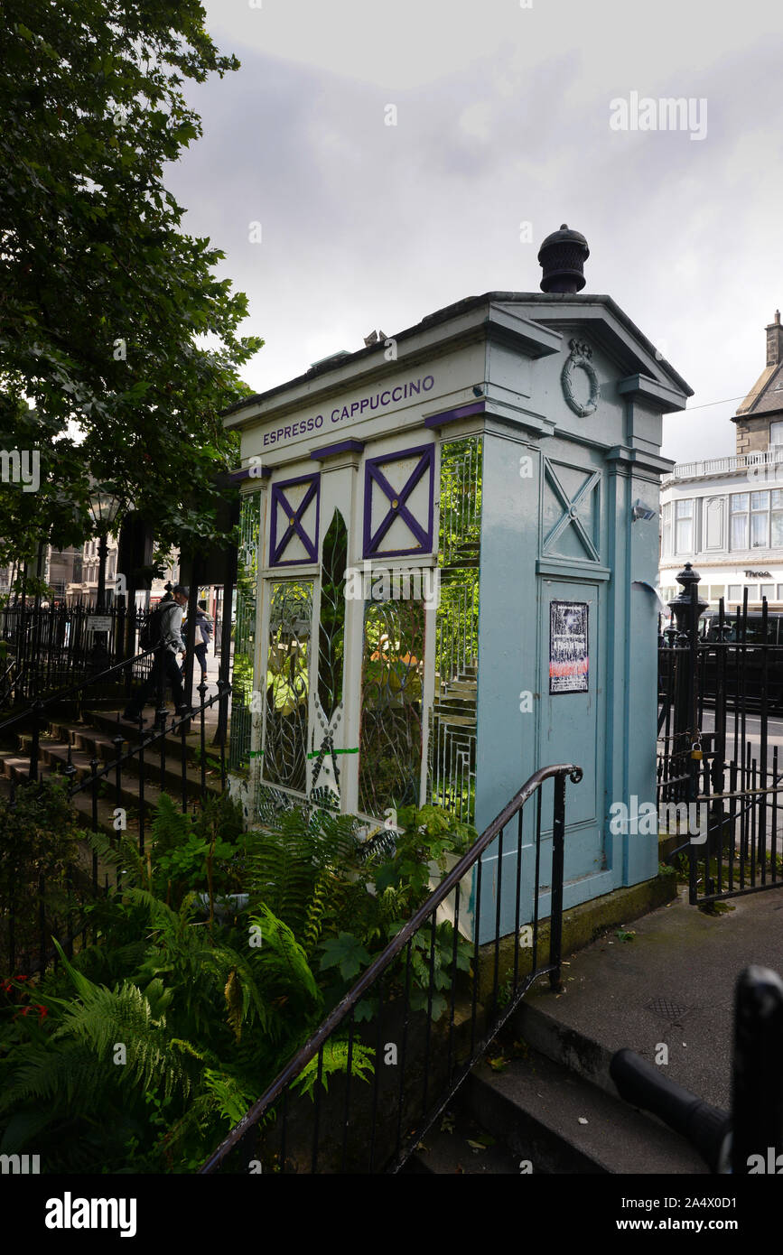 Police box edinburgh scotland uk hi-res stock photography and images ...