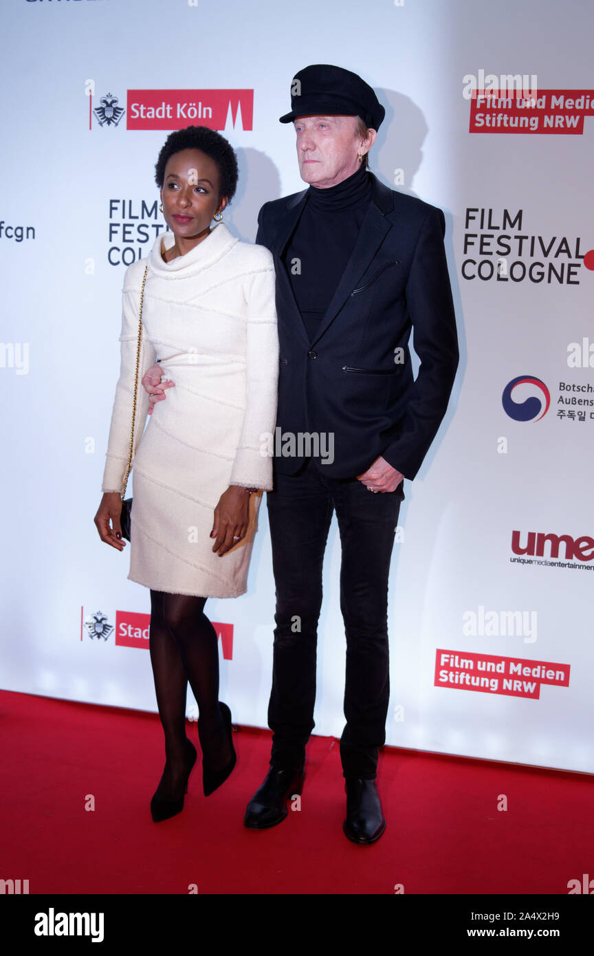 16 October 2019, North Rhine-Westphalia, Cologne: The musician Marius ...