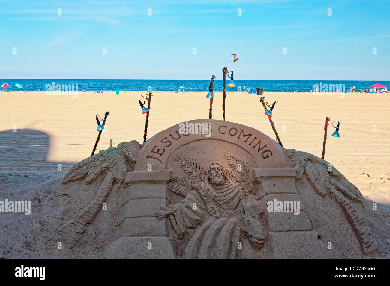 sand sculpture, Jesus is Coming, religious, lights, sand beach ...