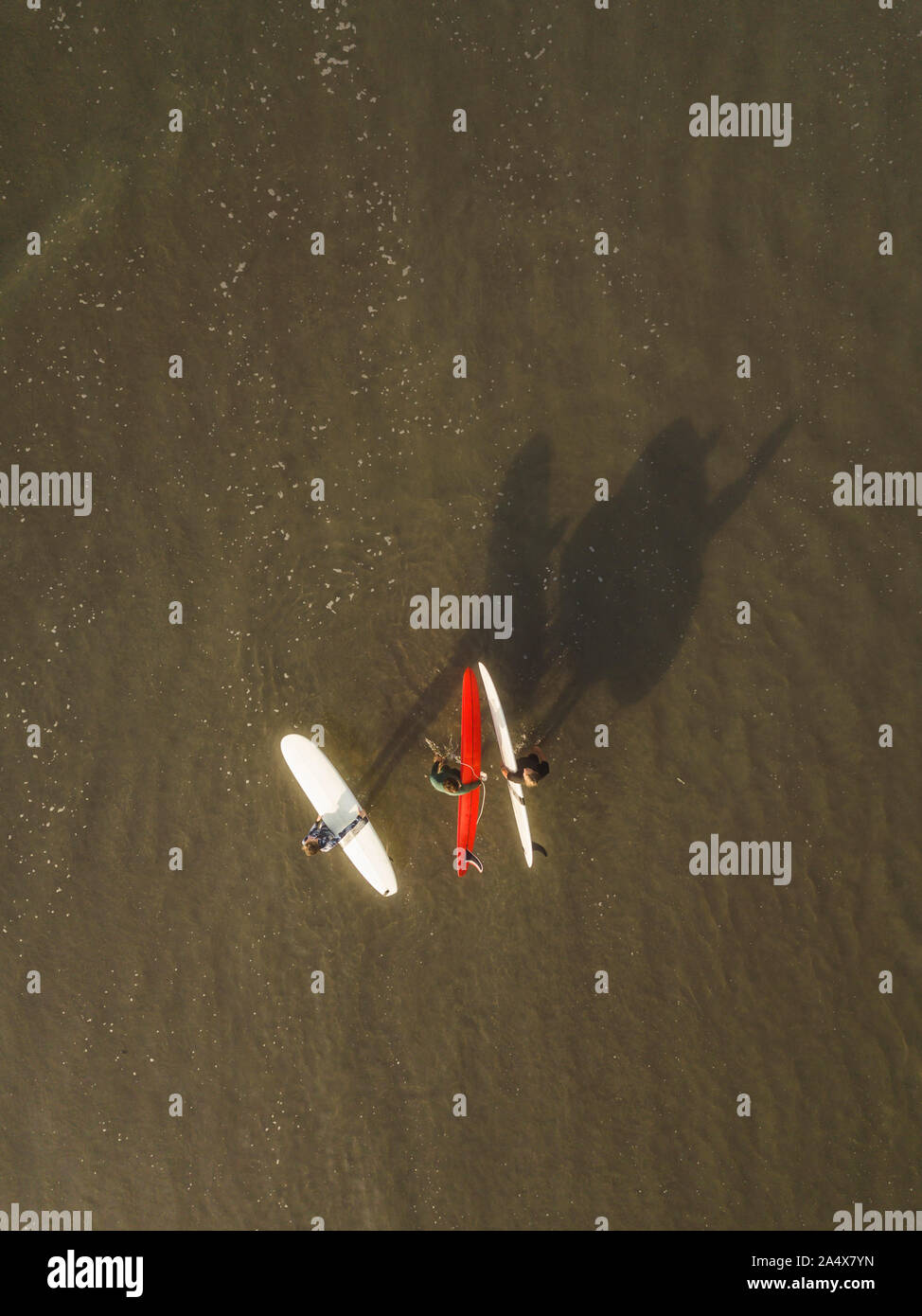 Radio controlled surfer hi-res stock photography and images - Alamy