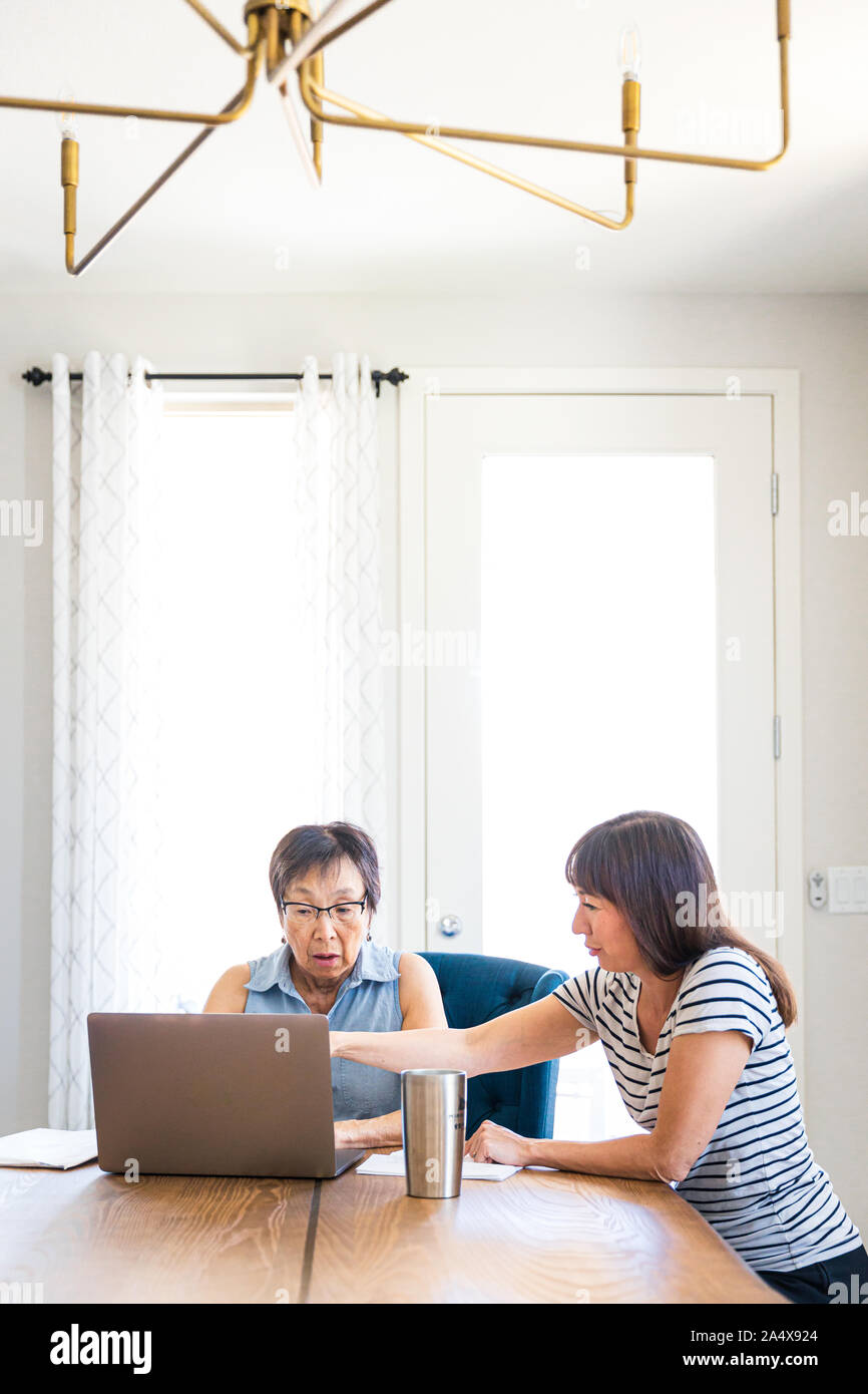 Taxes using hi-res stock photography and images - Alamy