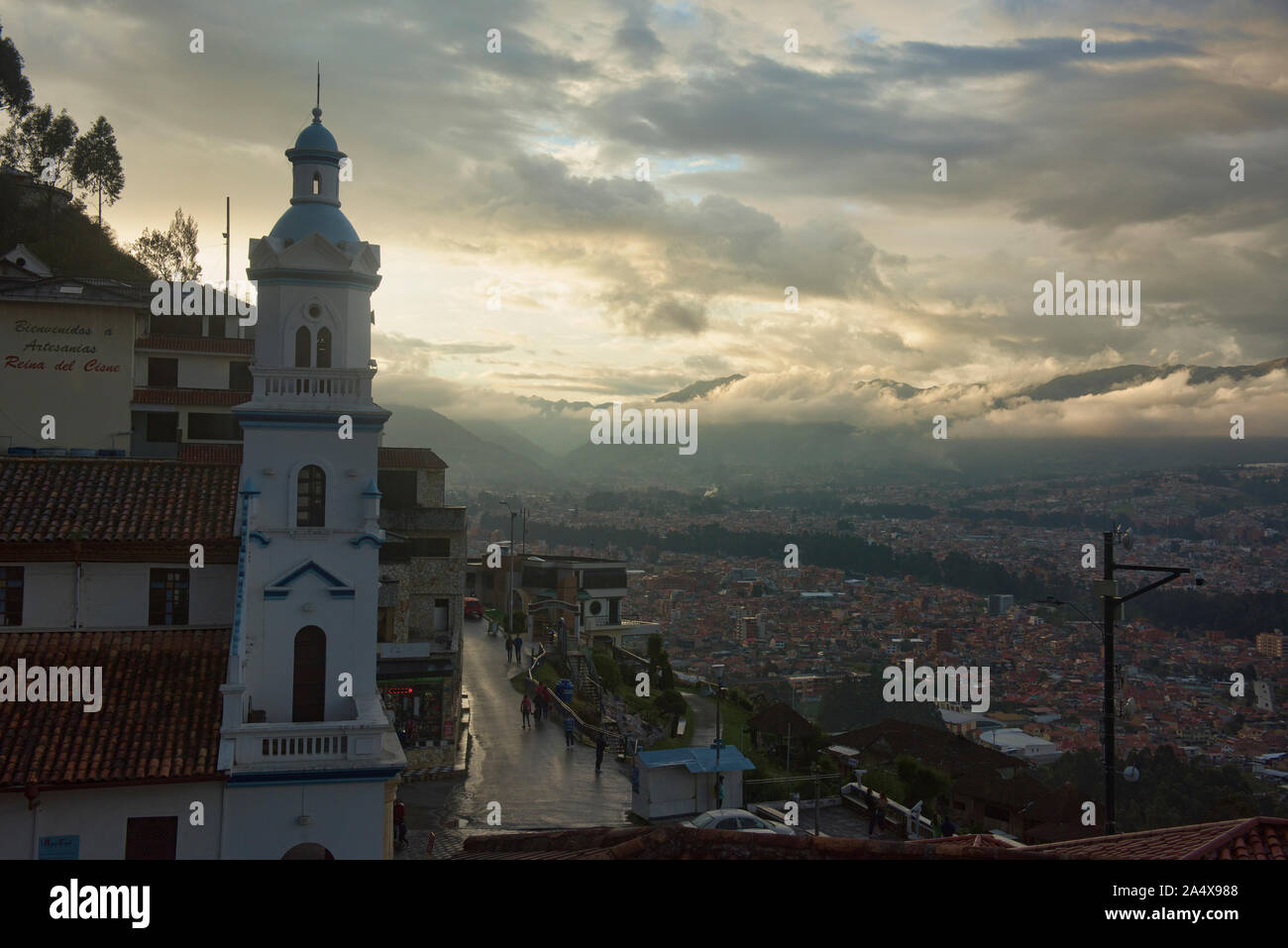 Sunset view from Mirador Turi, Cuenca, Ecuador Stock Photo - Alamy