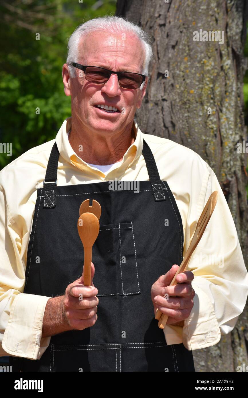 Male cook hi-res stock photography and images - Alamy