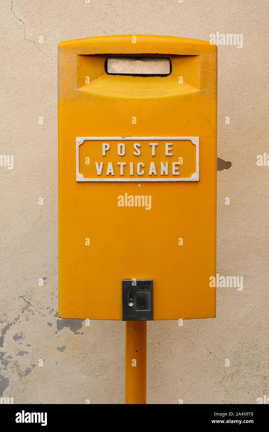 Poste vaticane hi-res stock photography and images - Alamy