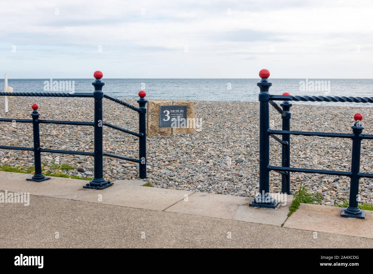 Bray seafront ireland hi-res stock photography and images - Alamy