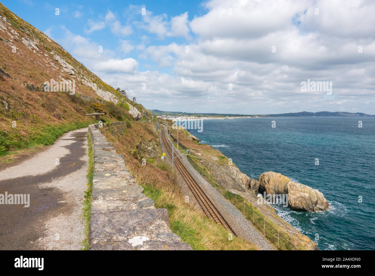 Bray stone beach hi-res stock photography and images - Alamy