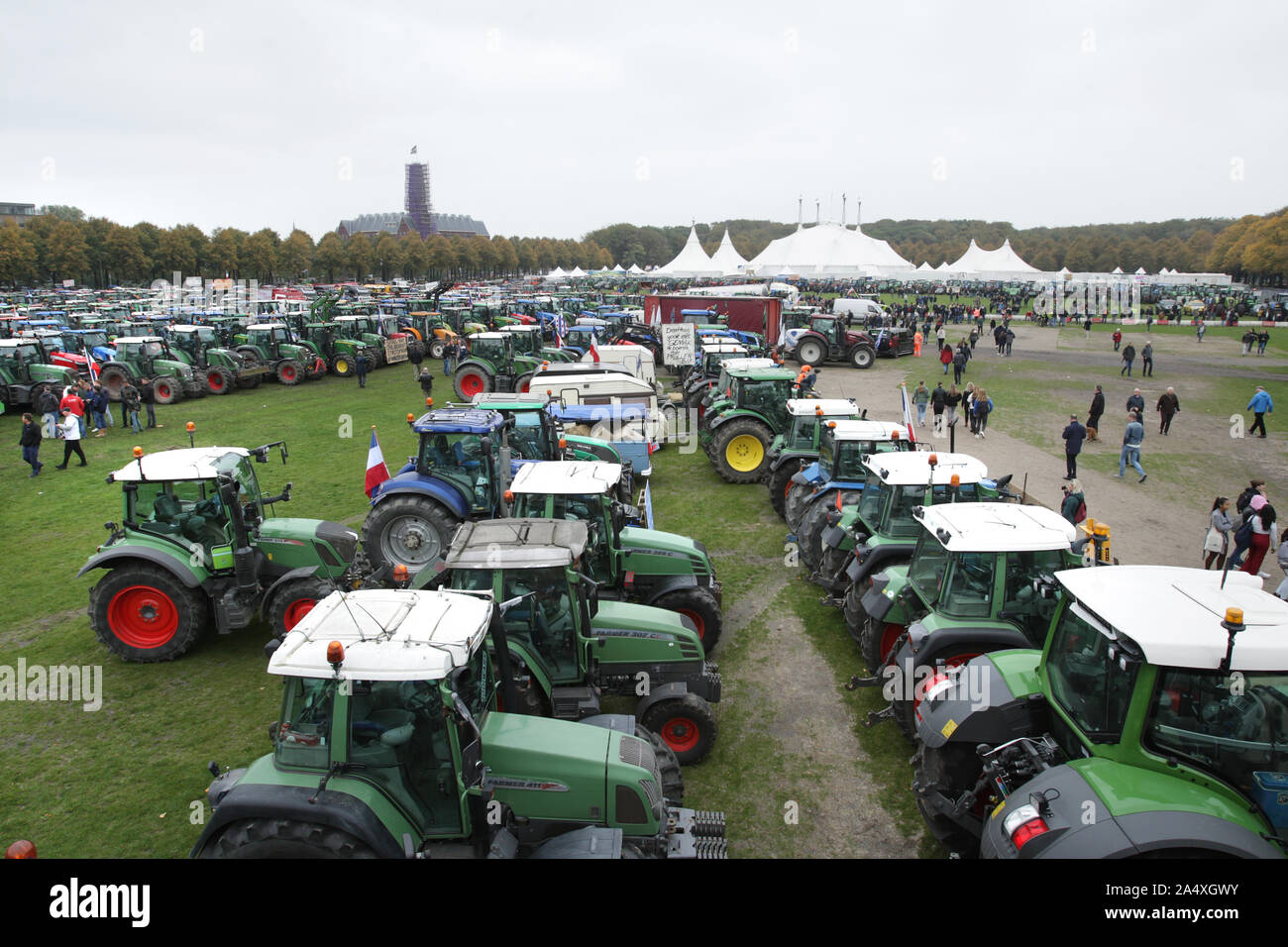 Dutch farmers protest hi-res stock photography and images - Alamy