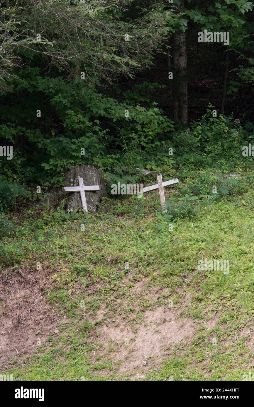 Roadside memorials serve as a personal shrine for the grief of loved ...