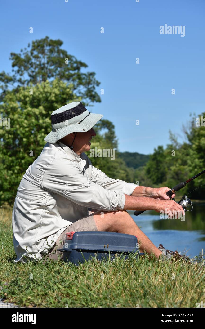 Retiree male hi-res stock photography and images - Alamy