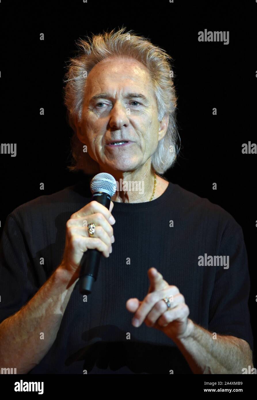 Gary puckett hi-res stock photography and images - Alamy