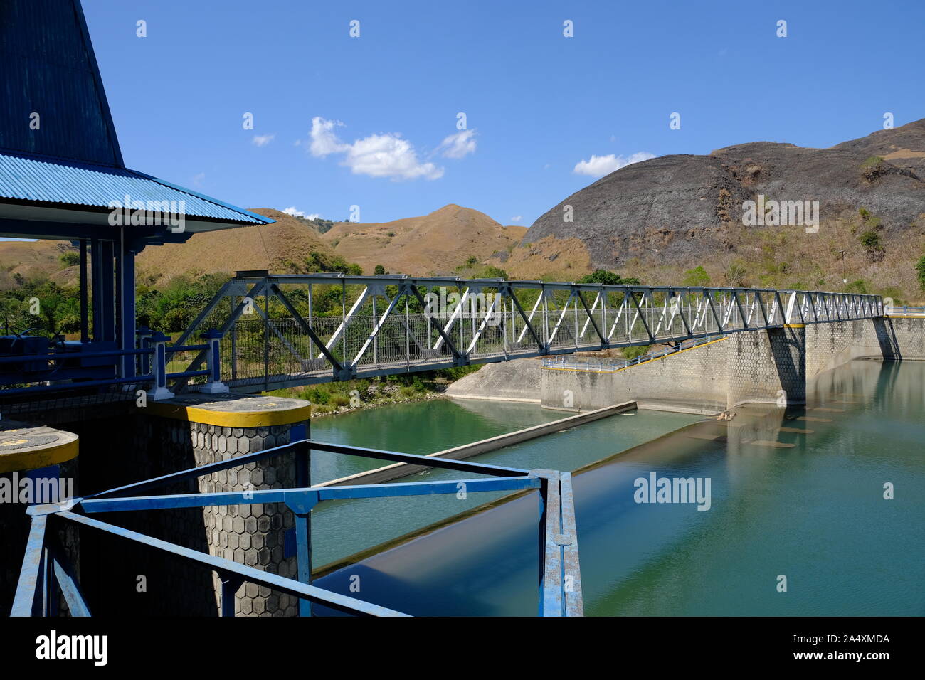 Dam bendungan kambaniru hi-res stock photography and images - Alamy