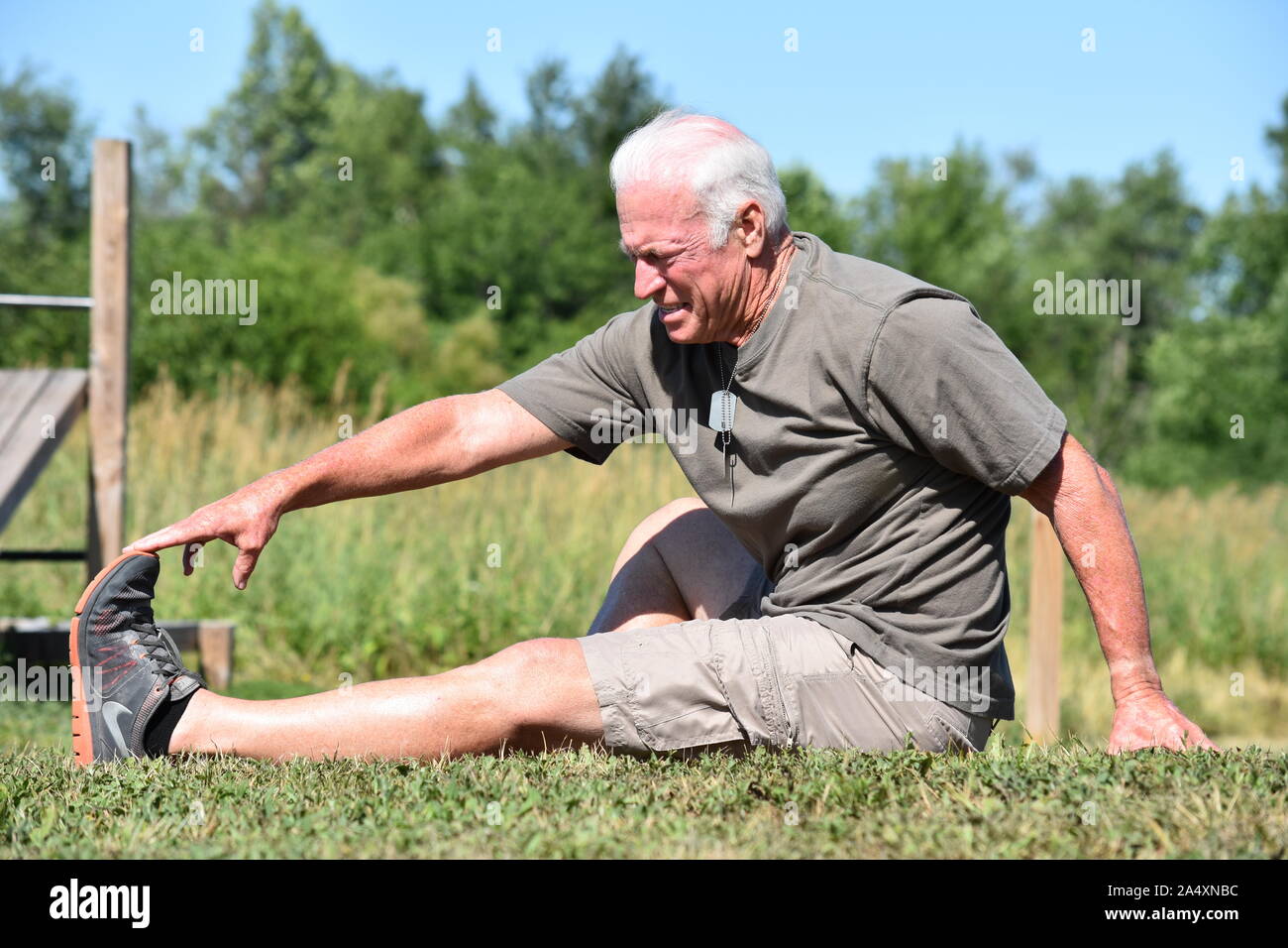 Military senior male veteran hi-res stock photography and images - Alamy