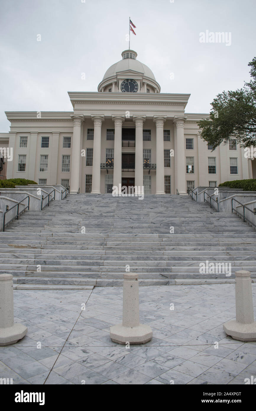The Alabama Capitol Building in Montgomery is a National Historic ...